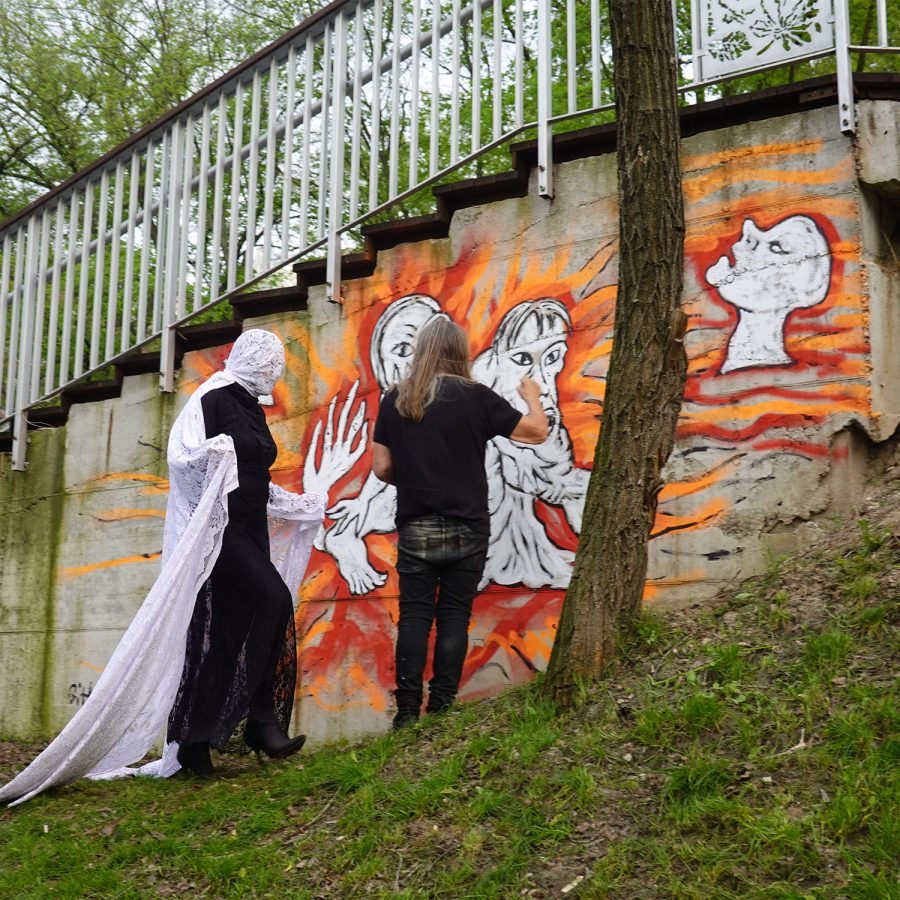 Deborah Kelly | Bodies of Work - Artist Profile